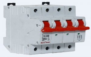 4 Pole Isolator: Features, Specifications and Applications