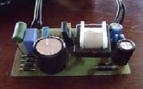 Flyback Converter : Design, Working, Calculations & Its Applications